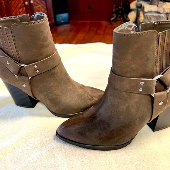 Indigo | Shoes | Indigo Ankle Boots | Poshmark